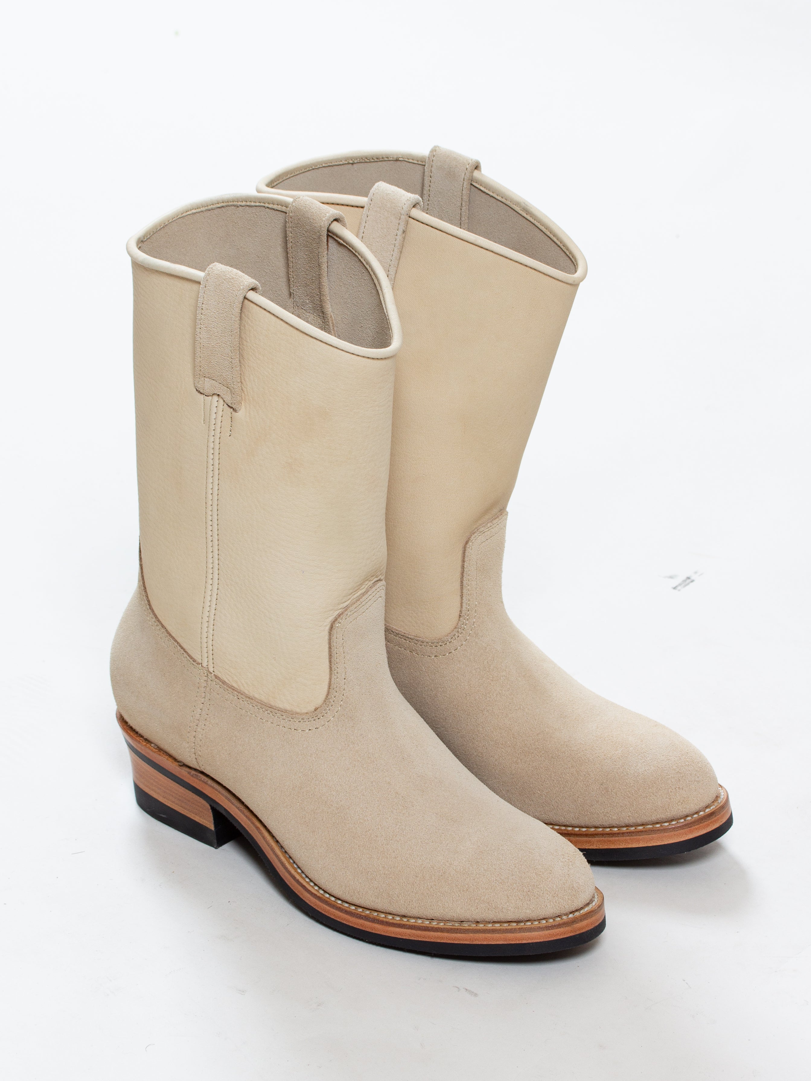 Bright Shoemakers, Roper Boot, Sand Rough Out – Wardrobe 19